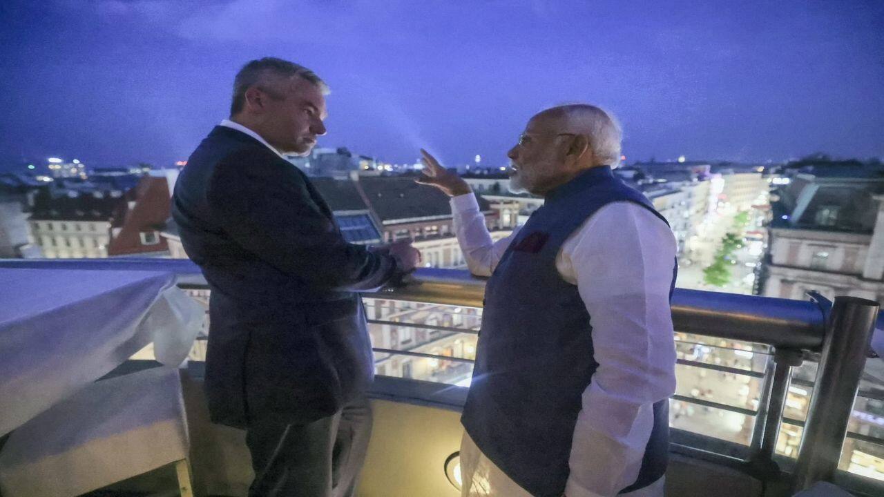 Modi in Austria: Ties to get stronger, says PM as he meets Chancellor ...