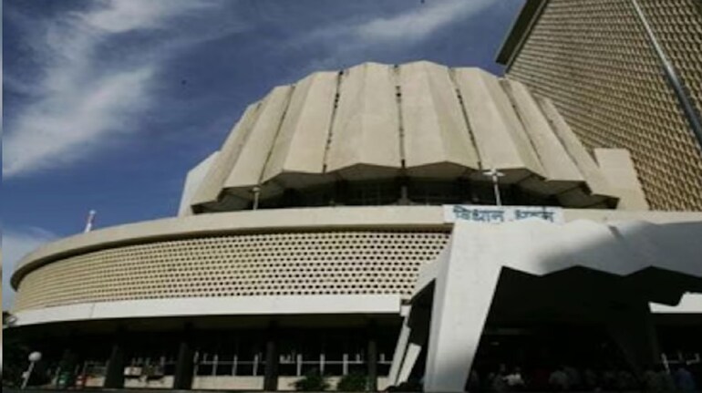 Dinner meetings, luxury hotel stay for MLAs ahead of key Maharashtra ...
