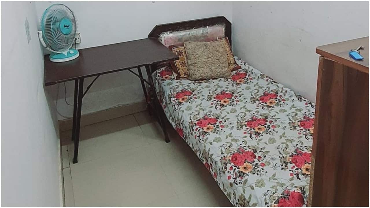 This 'premium room' in Delhi is for Rs 10,000 per month. UPSC aspirant ...