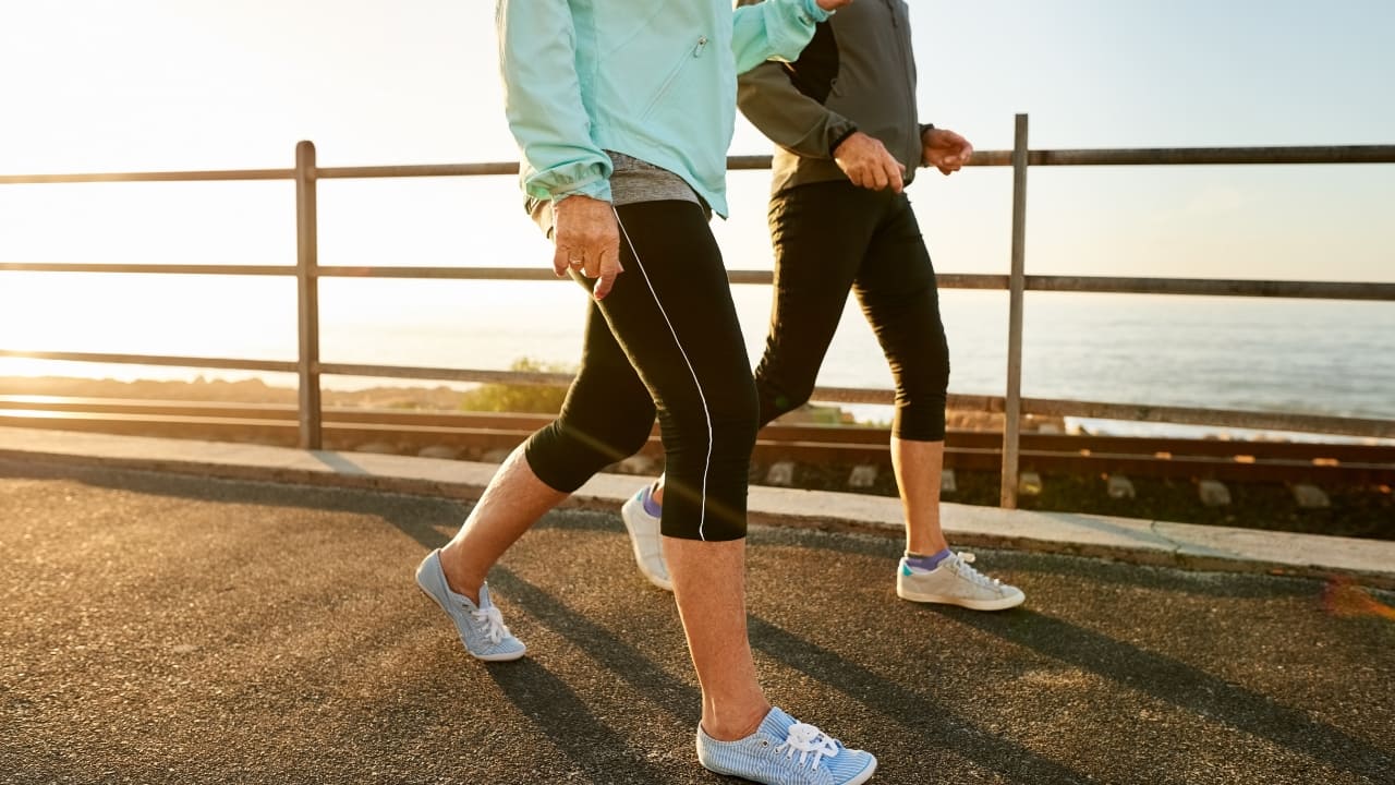 6 reasons why daily walking is essential for joint and bone health