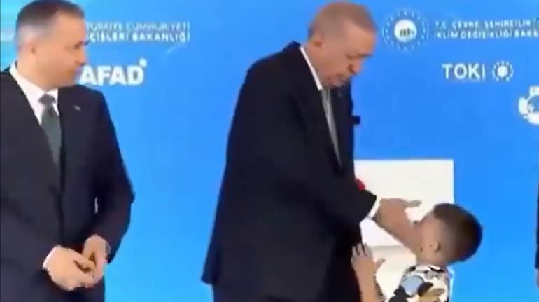 Viral video of Turkish President Erdogan allegedly 'slapping' child ...