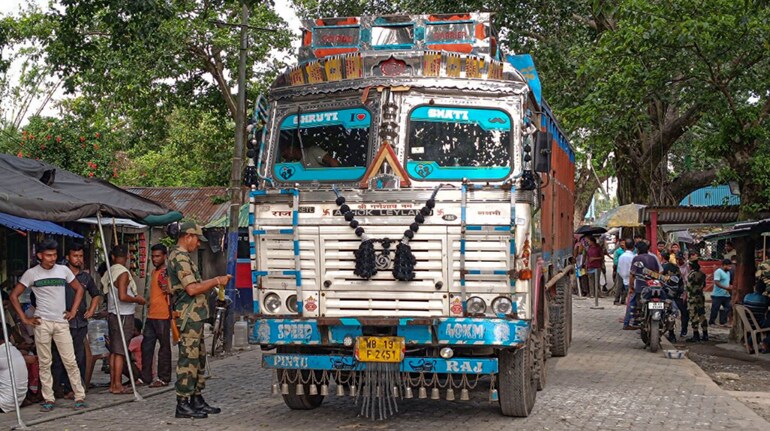 Indo-Bangla trade resumes from Petrapole land port amid tight security