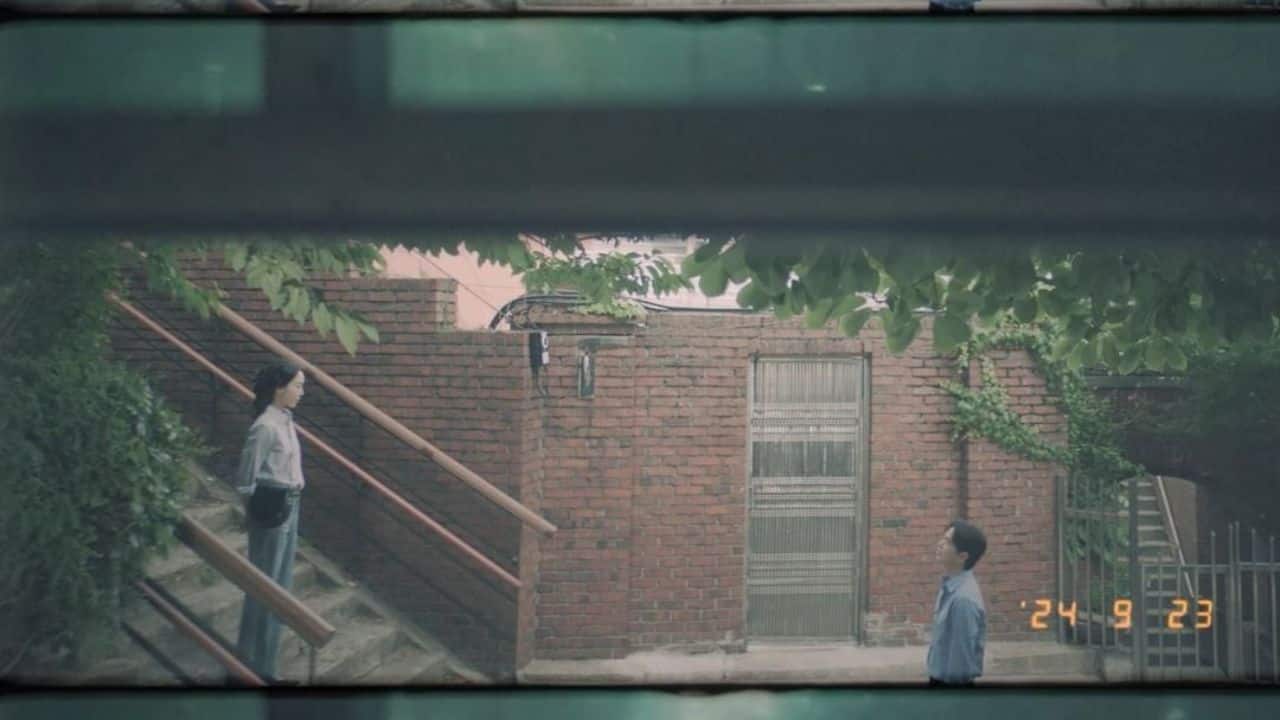 To My Haeri: FIRST LOOK posters of Shin Hye Sun and Lee Jin Wook are ...