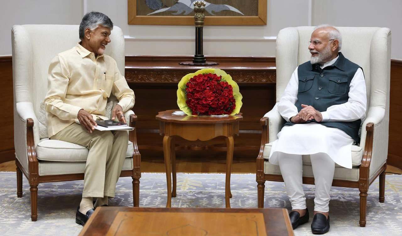Andhra CM Chandrababu Naidu meets PM Modi, seeks financial assistance ...