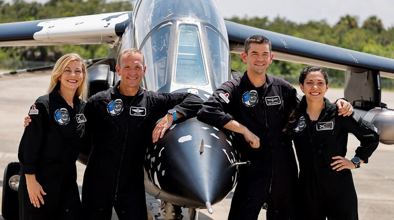 SpaceX's Polaris crew set for first private spacewalking mission next week