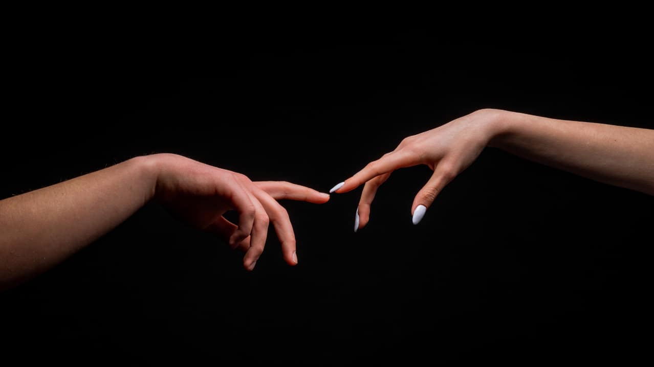 The importance of physical touch in emotional health