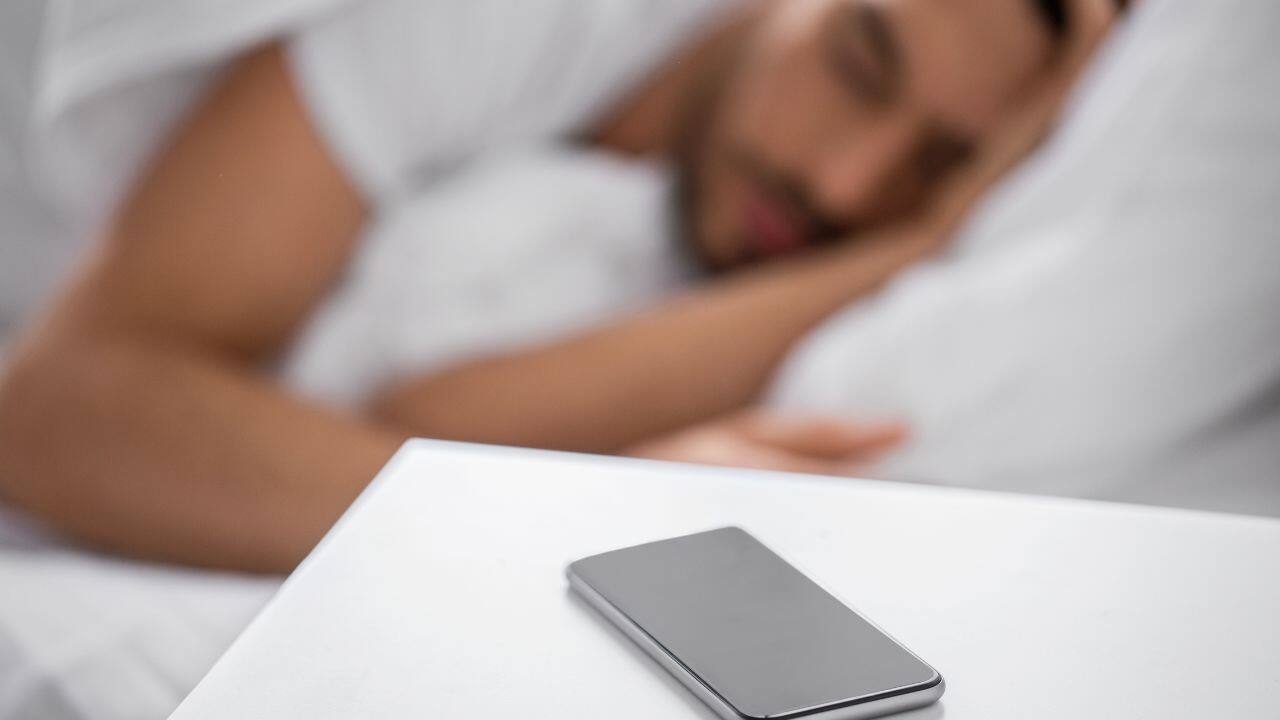 Do you check your phone first thing in the morning? Here’s why you ...