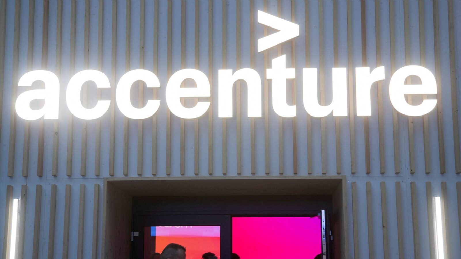 Accenture Official Logo Accenture | Partnership With Thought Machine