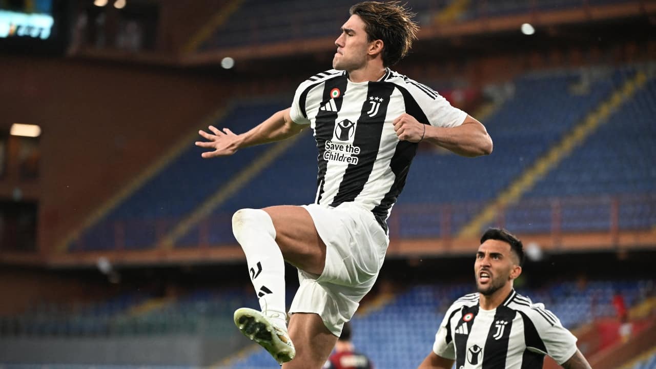 Juventus return to top with Dusan Vlahovic double at Genoa