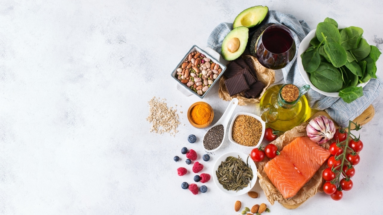 Boost heart health: Manage LDL and HDL cholesterol with these 8 foods ...