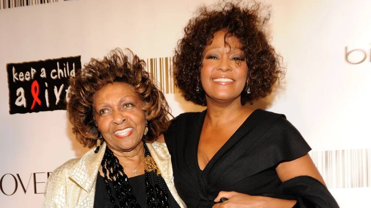 Cissy Houston, Grammy winning gospel singer and mother of Whitney ...