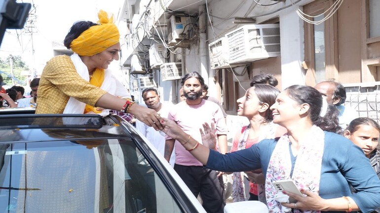 Independent candidate Chitra Sarwara surpasses BJP veteran Anil Vij in Ambala Cantt