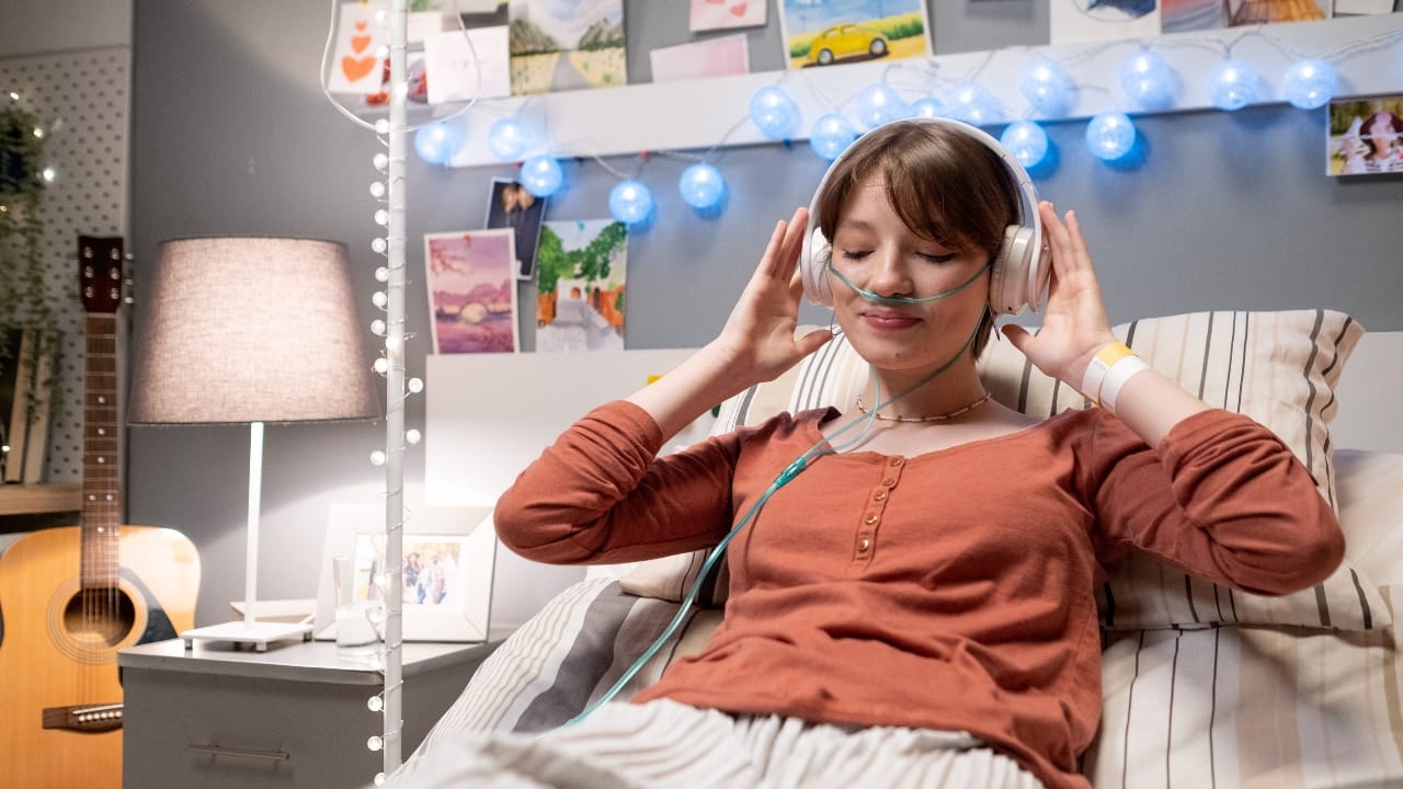 Music therapy: Here's how it reduces stress, promotes healing, helps ...