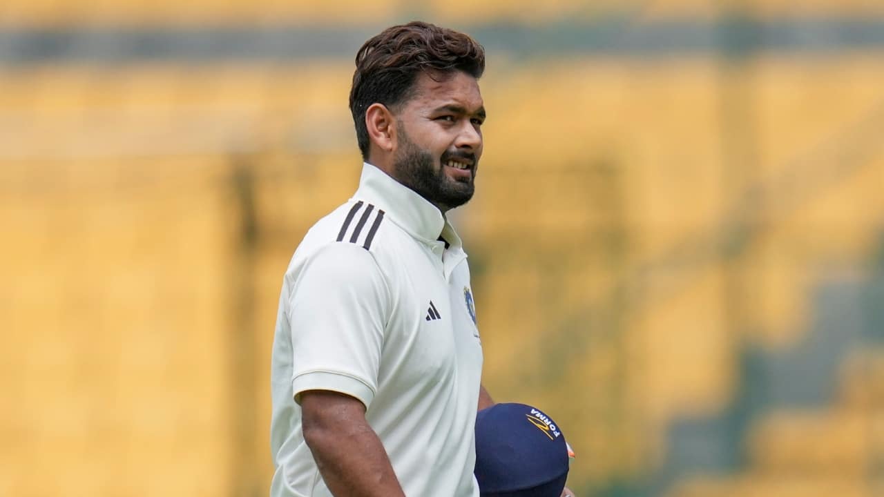 We will be back stronger: Rishabh Pant after Bengaluru defeat