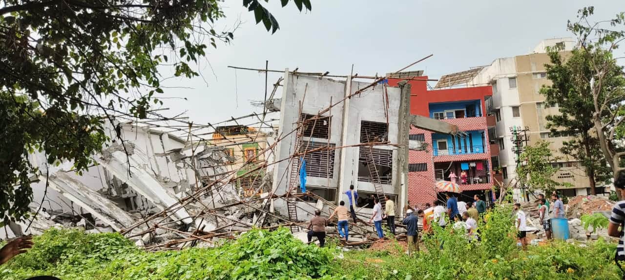 Building collapse in Bangalore: 3 dead, 15 trapped in multi-storey ...