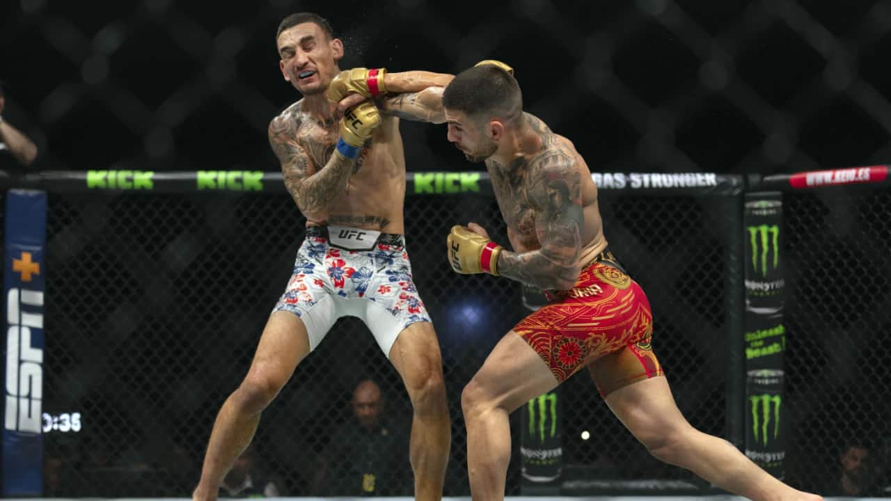 UFC 308 results: Ilia Topuria becomes 1st man to knockout Max Holloway ...