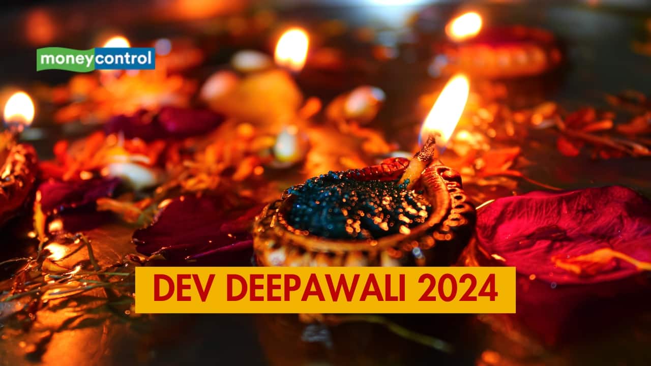 Dev Deepawali 2024 Shubh Muhurat Bhadra Kaal Time Auspicious Diya Lighting Timing