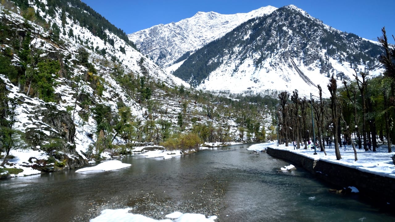 Unveil the Hidden Winter Wonders of Kashmir: 20 offbeat destinations ...