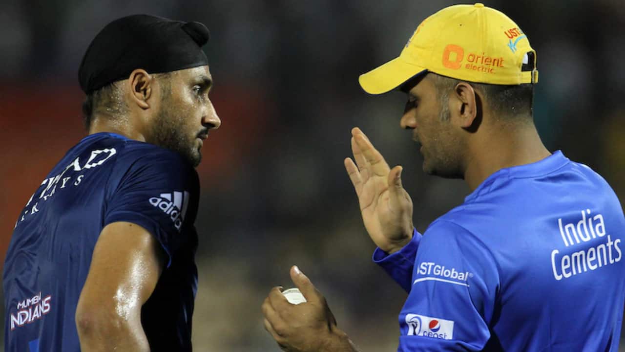 'I don't speak to Dhoni': Harbhajan Singh hints rift with MS Dhoni ...