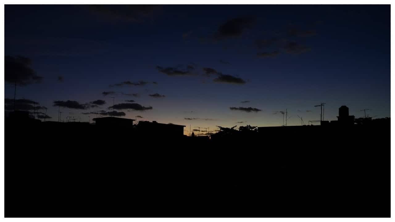 Cuba's electric grid collapses after power plant failure, millions ...