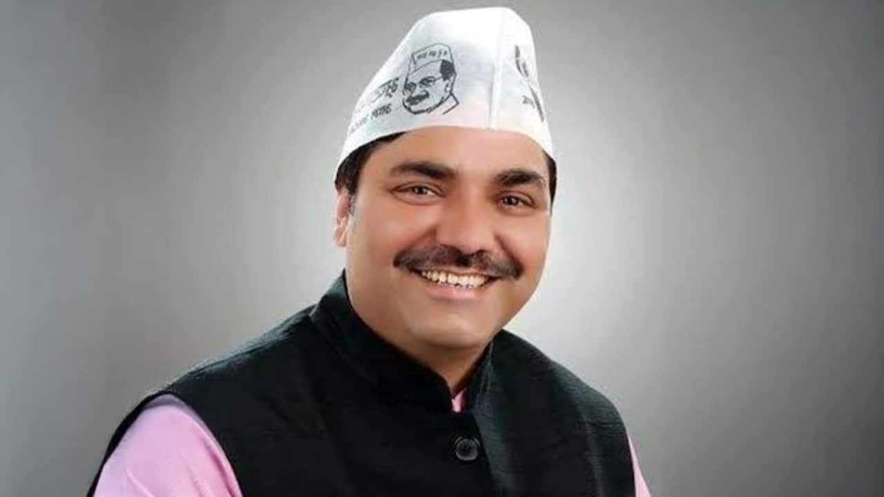 Naresh Balyan News: AAP leader Naresh Balyan arrested under MCOCA after ...
