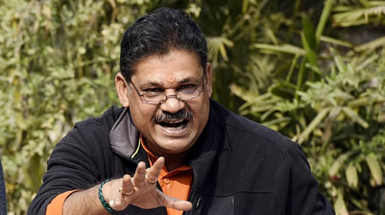 Kirti Azad shares old Pradhan post, calls for resignation over CBSE ...