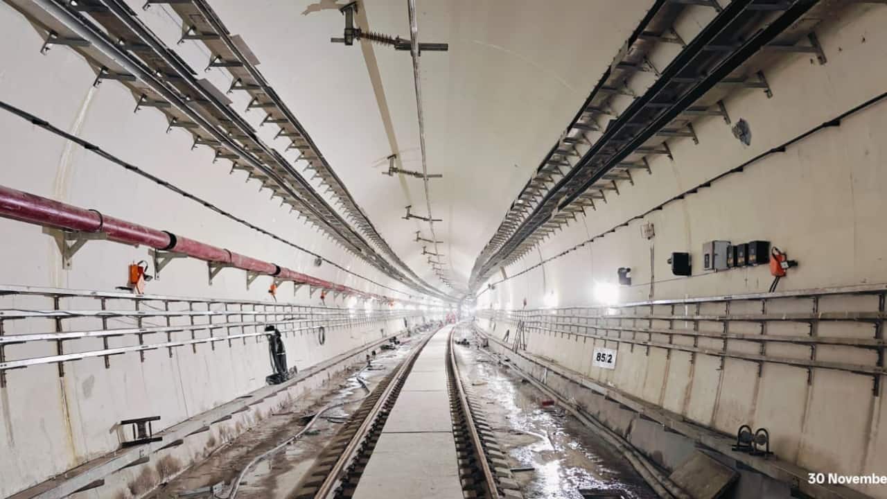 Srinagar-Delhi New Direct Rail Service to Launch on January 26: All You ...