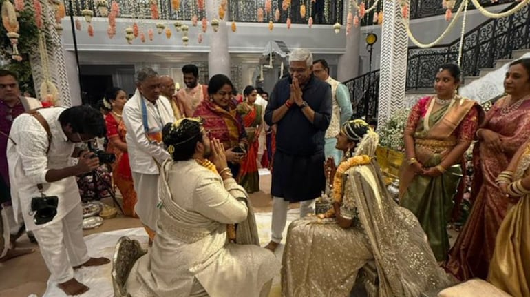 Pv Sindhu Gets Married To Venkata Datta In Udaipur First Pic Out