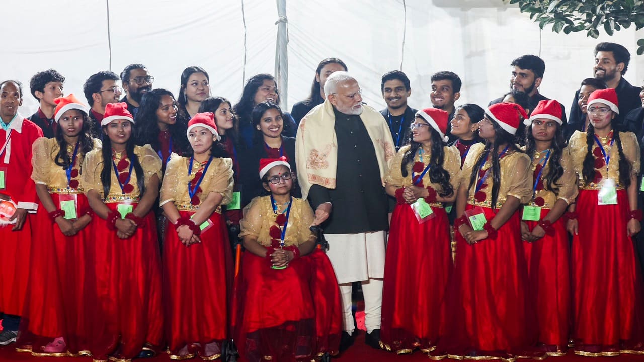PM Modi attends Christmas celebrations hosted by CBCI in Delhi