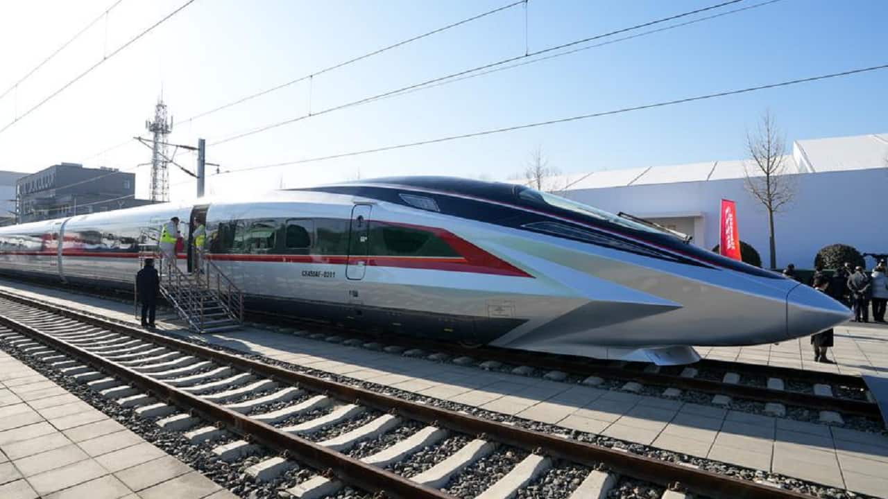 China unveils world's fastest high-speed train prototype, to travel at ...