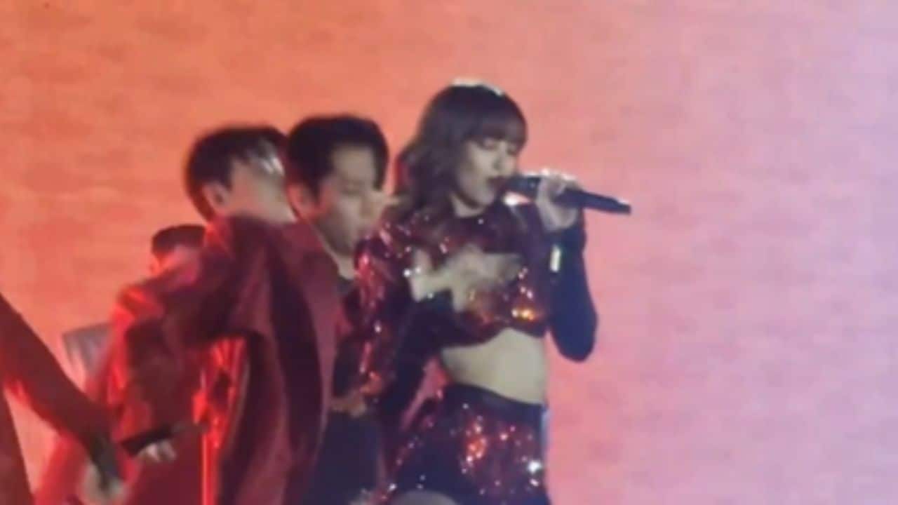 BLACKPINK's Lisa rings in 2025 with electrifying performances at ...