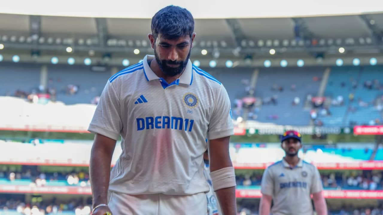 Jasprit Bumrah taken to hospital for scans, India hit with huge injury ...