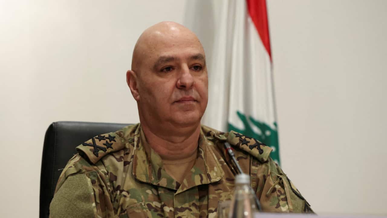 Lebanon's parliament chooses army commander Aoun as president, ending 2 ...