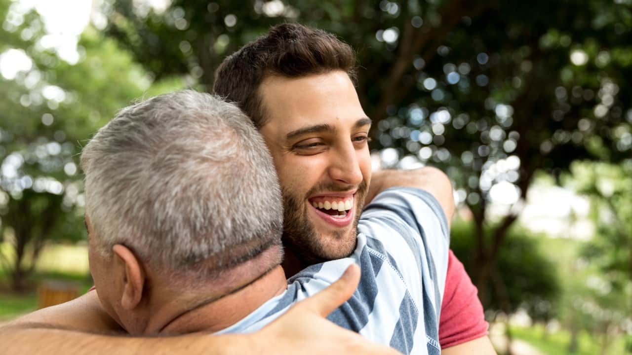 Hug Day 2025: Images, Quotes, Wishes, Messages and Greetings