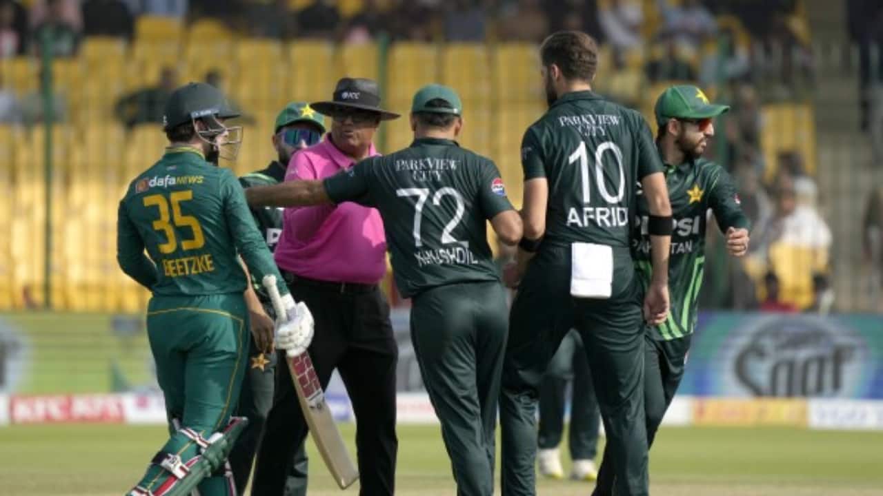 PAK vs SA: Shaheen Shah Afridi with 2 more teammates slapped with fine ...