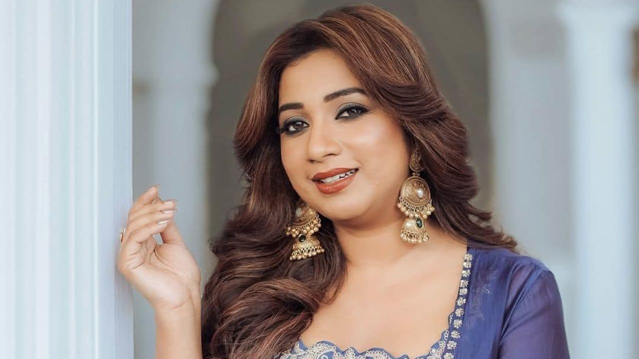 Shreya Ghoshal captivates audiences with her all hearts tour: From ...