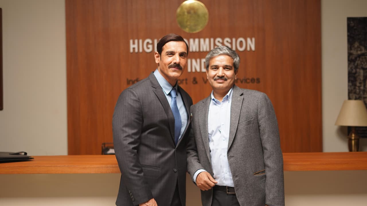The Diplomat actor John Abraham praises real-life Indian Diplomat JP Singh, says, “bahut hi sweet…”