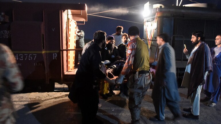 Pakistan Train Hijack Latest Updates: Pak Army launches mega op ...