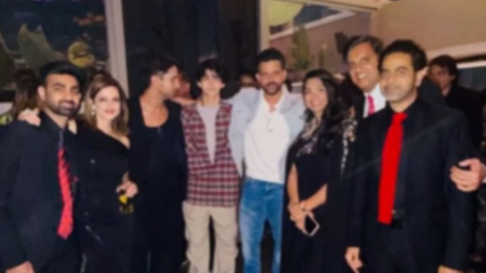 Hrithik Roshan Wife India Today | Hrithik Roshan's Girlfriend, Saba