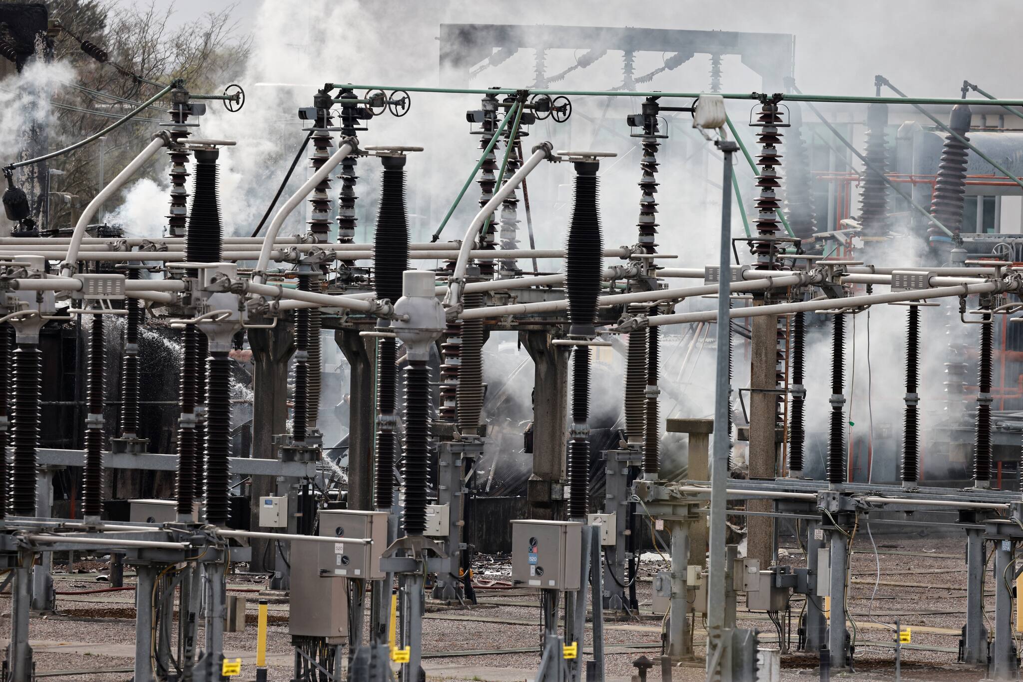 UK's National Grid says Heathrow reconnected to substation on interim basis