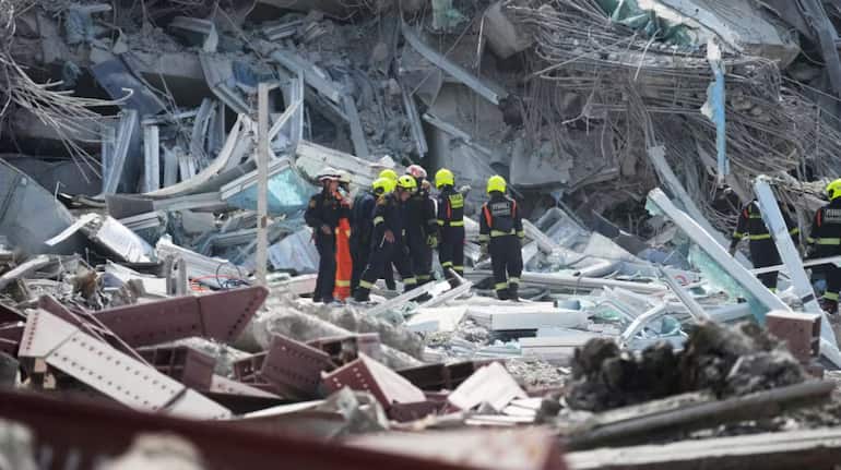 Myanmar Quake: Global relief efforts surge as devastation claims over ...
