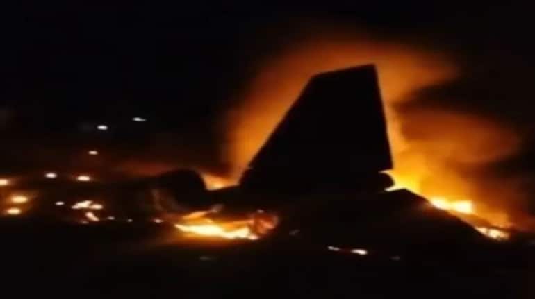 Jaguar fighter aircraft crashes in Gujarat’s Jamnagar; one pilot ...
