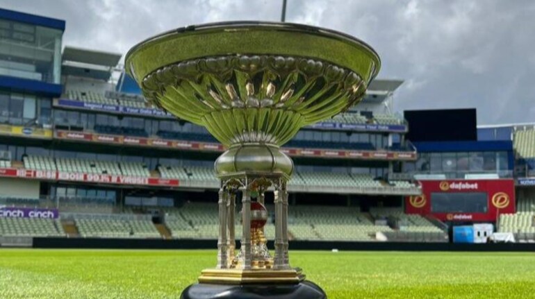 Sunil Gavaskar urges Indian cricketers to shun ECB offers after Pataudi Trophy snub
