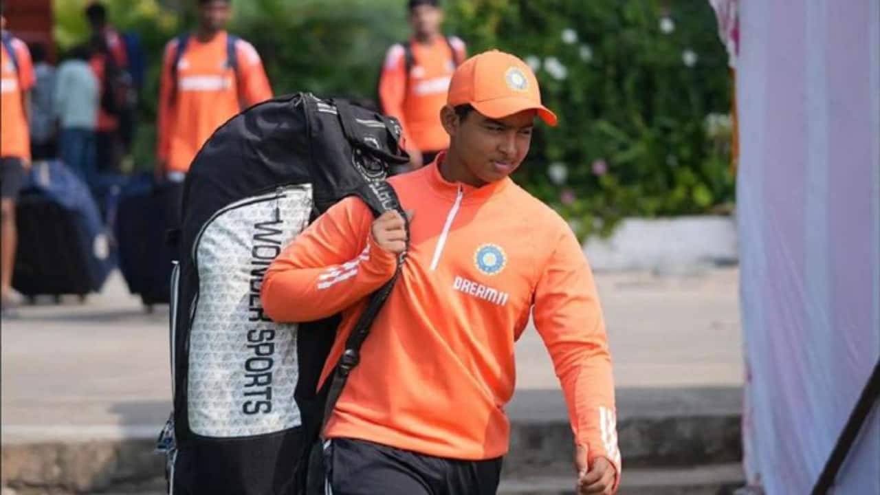 Vaibhav Suryavanshi becomes youngest cricketer to play IPL at 14 years ...