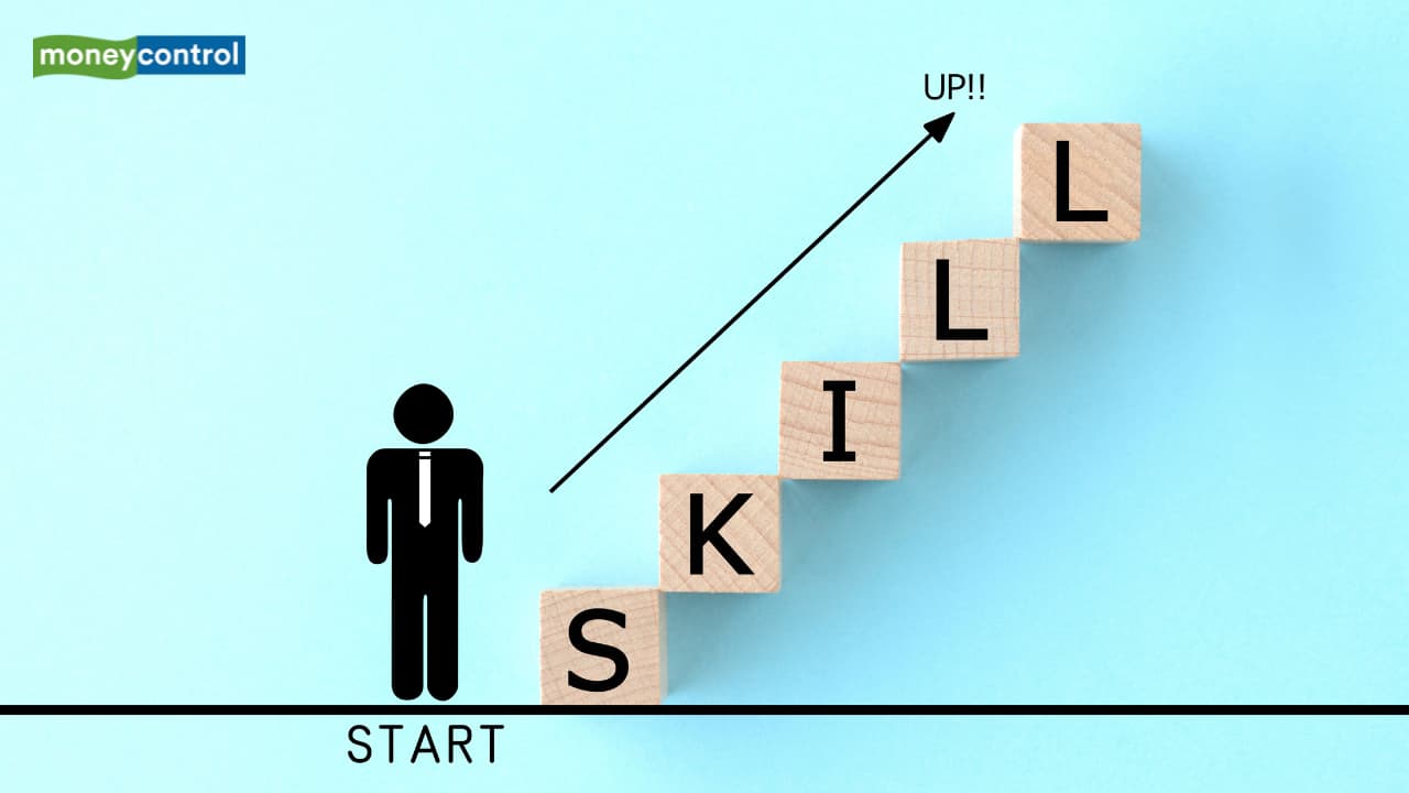 From Learning to Earning: 5 Skilling Programs That Guarantee Job-Readiness
