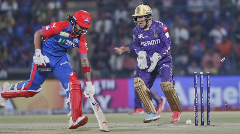 DC vs KKR Highlights, IPL 2025: Sunil Narine, Varun Chakaravarthy spin ...