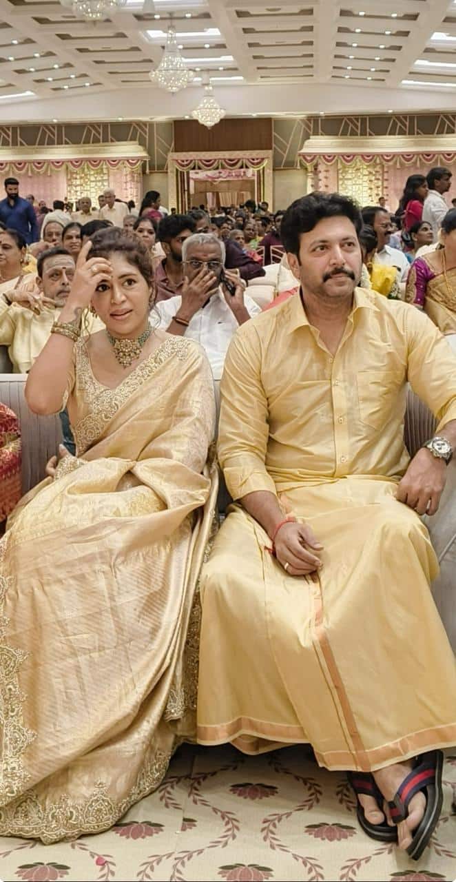 Ravi Mohan attends a wedding with rumoured girlfriend Kenishaa Francis; pic goes viral