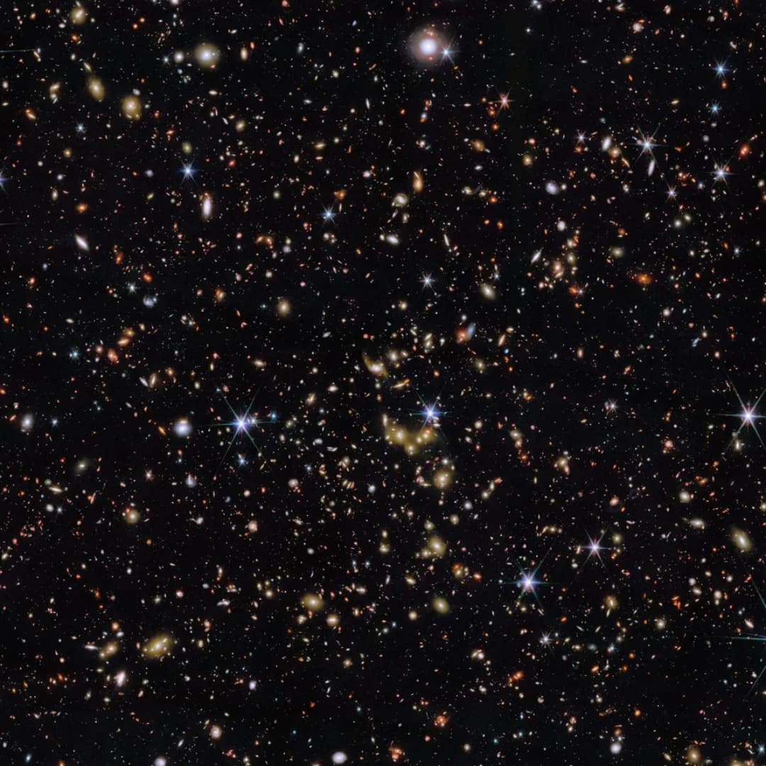 NASA's James Webb captures over 1,600 galaxy groups in a single image ...