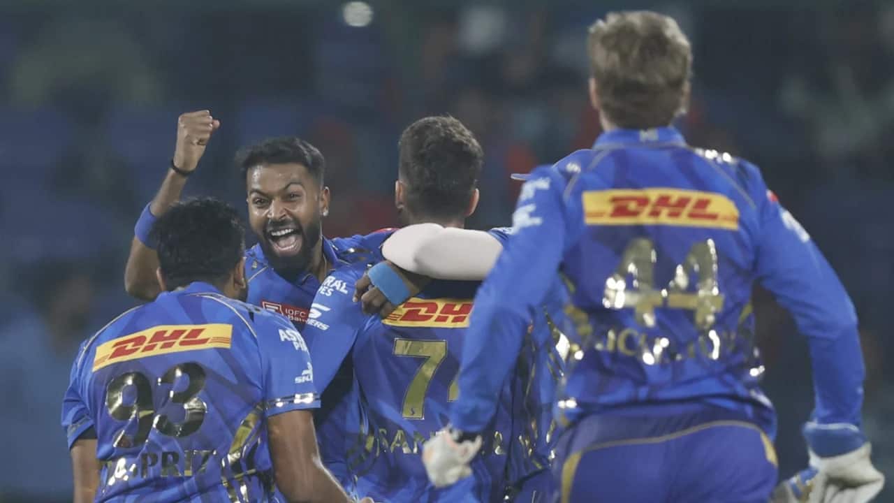 MI vs KKR, IPL Match Today: Team prediction, head-to-head, pitch report ...