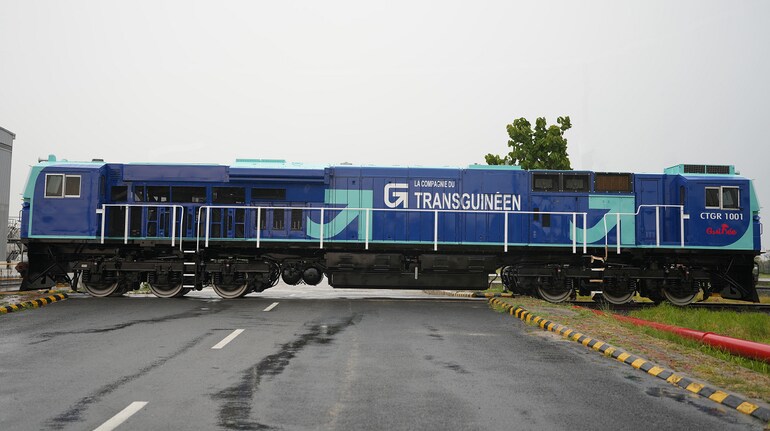 Wabtec, Indian Railways unveil first made-in-India freight locomotive ...